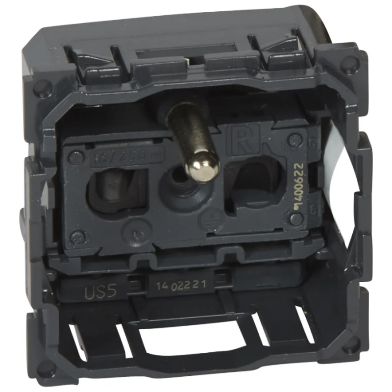 Legrand 067111 Socket outlet French standard Céliane 16A 250V 2P+T