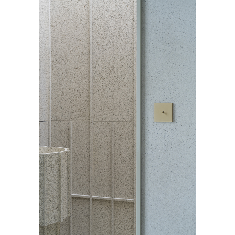 Modelec 174824 Façade Désir Doré Mat Double Horizontale B2 B2