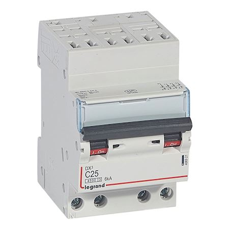 Legrand 406921 Disjoncteur DX³4500 6kA bornes auto/vis 4P 400V~ 25A courbe C - 3 modules