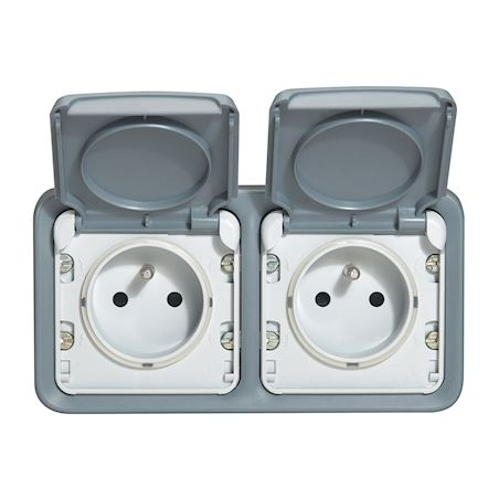 Legrand 069912 Double earthed socket outlet Plexo apparent horizontal